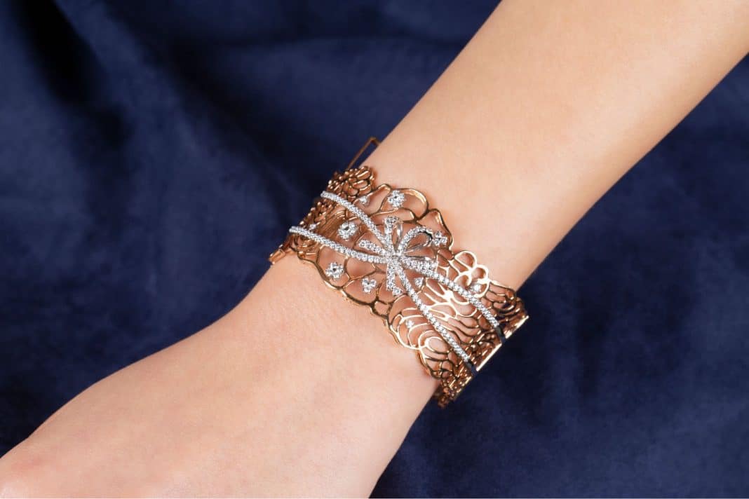 Bracelets femme tendances : découvrez les must-have du printemps 2023